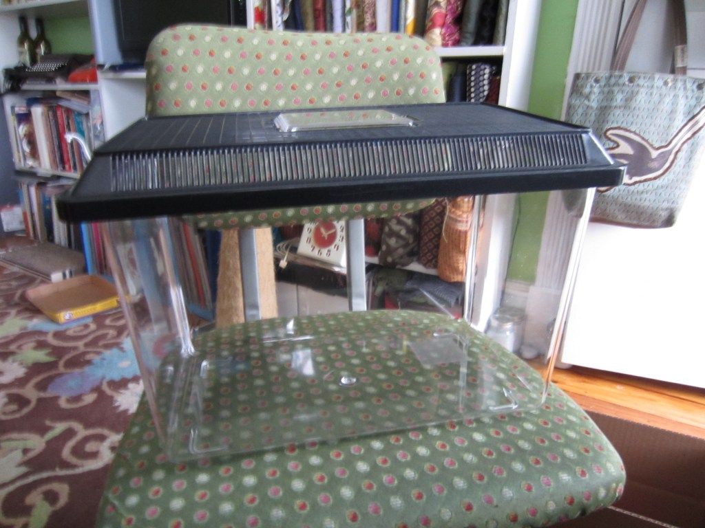 Mini Desktop Aquaponics System – tales of a plant geek